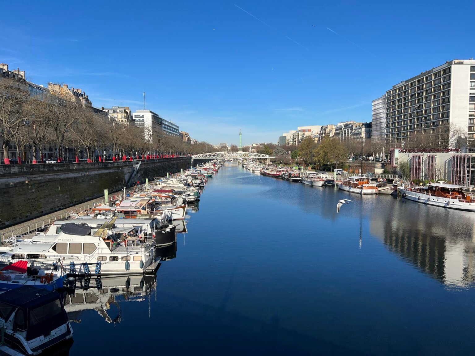Le Bassin de l'Arsenal : une oasis bleue à 2 pas de Bastille